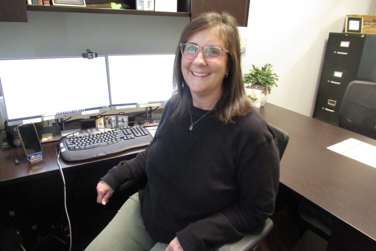 ‘Truly an honor’ for Konold | News, Sports, Jobs - Marshall Independent